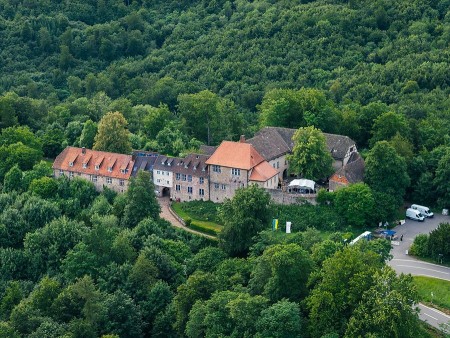 BURGBEBEN STRNBRG 2026 feiert Jubiläum auf Burg Sternberg | OWL Journal